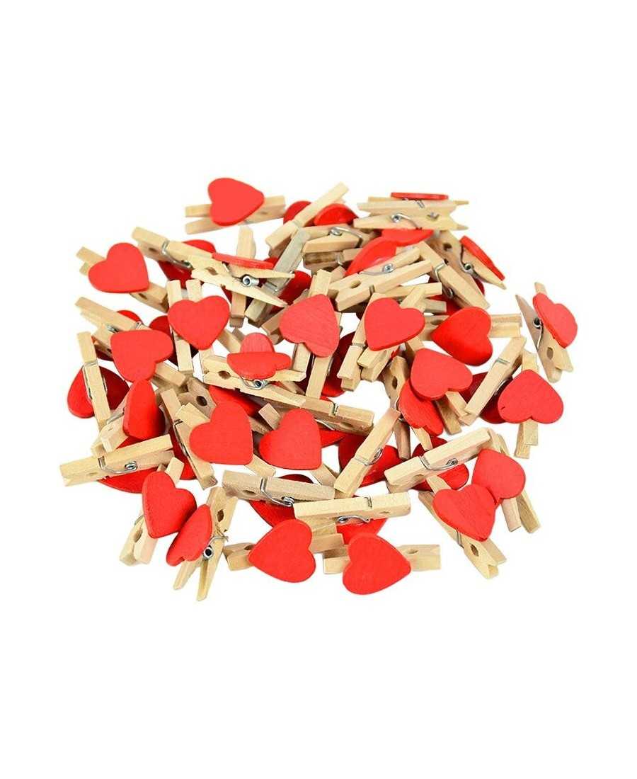 Pince en bois coeur rouge